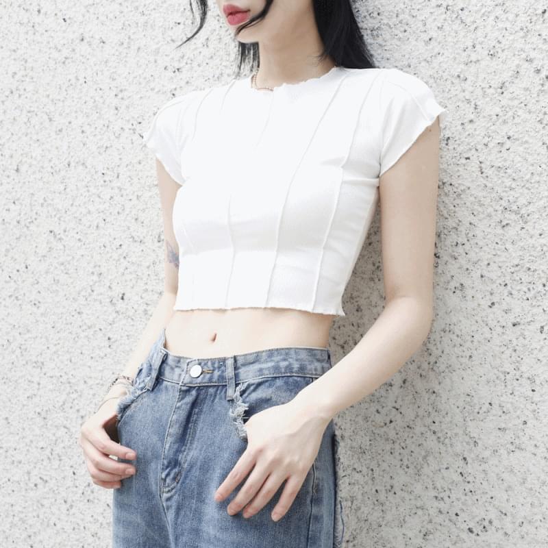 NONCODE - Min's Decky Crop T-shirt - Codibook.