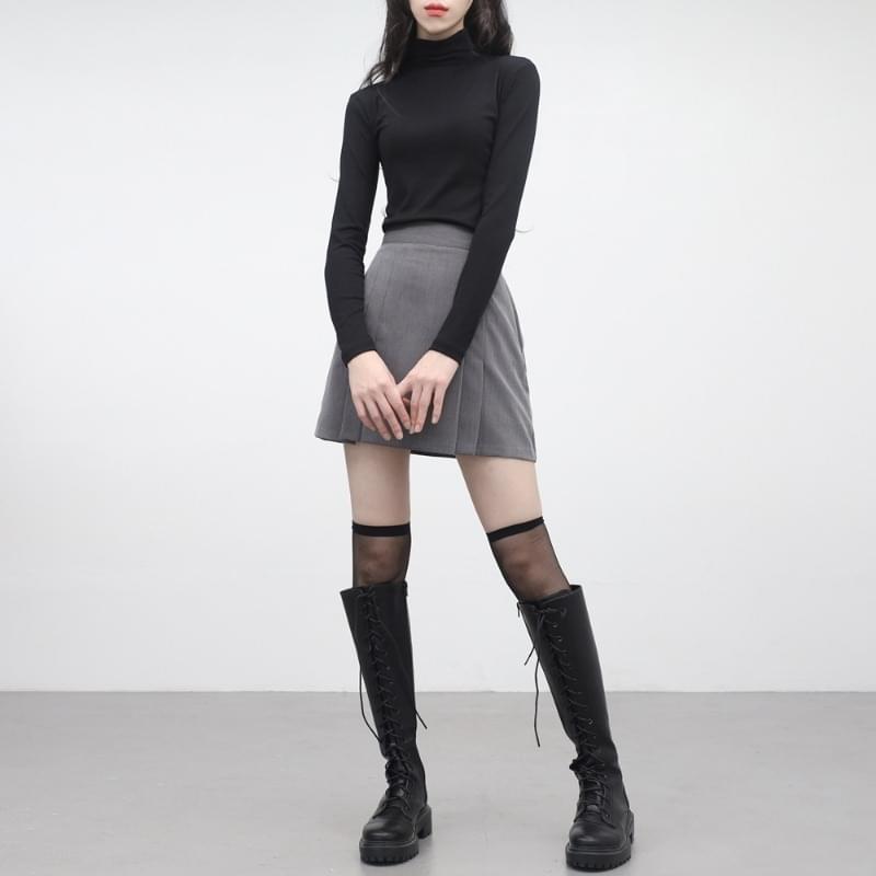 NONCODE - Queen Bee Basic Spandex Turtleneck T-shirt - Codibook.