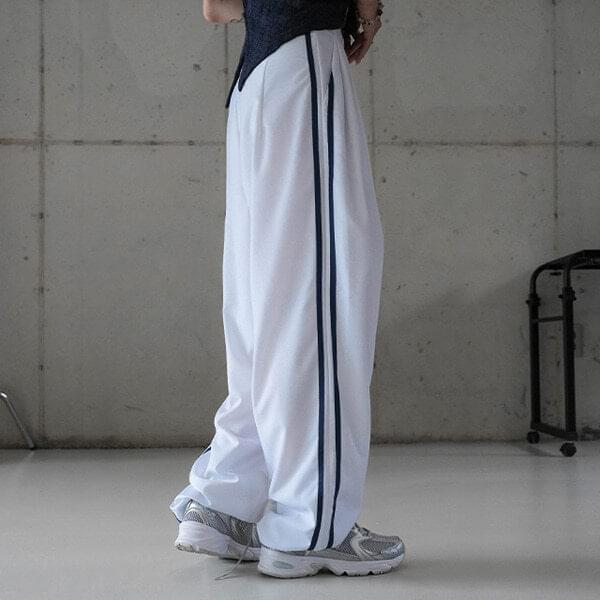 binary01 - Sydney line slacks pants - Codibook.