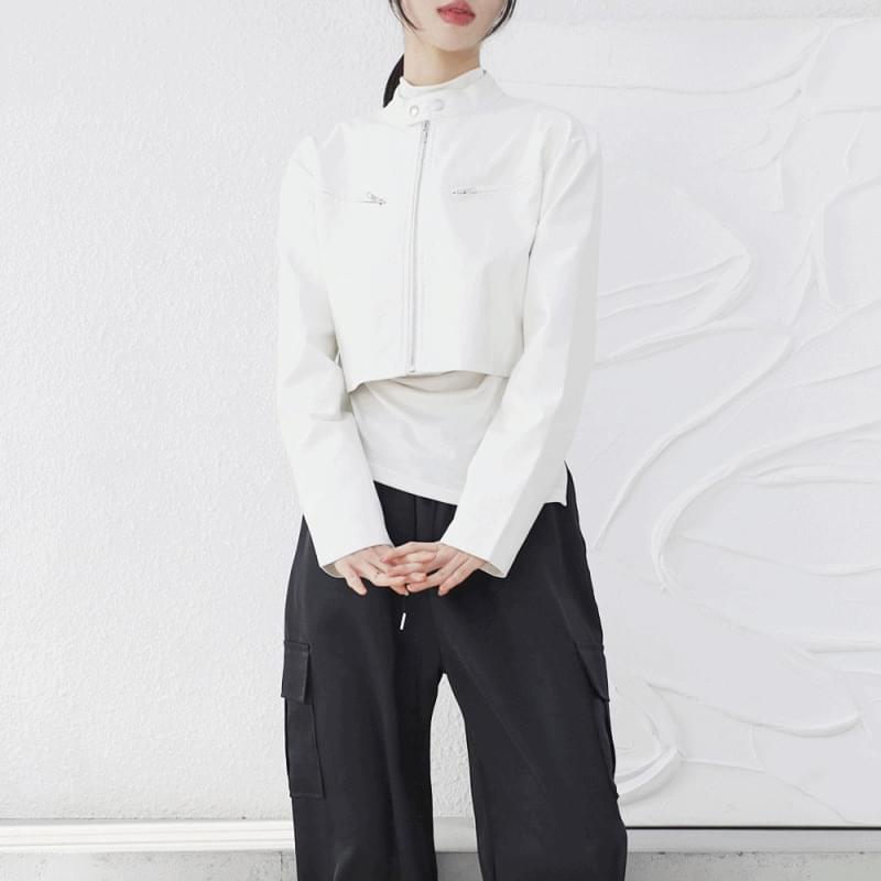 NONCODE - Dora two-button crop jacket - Codibook.
